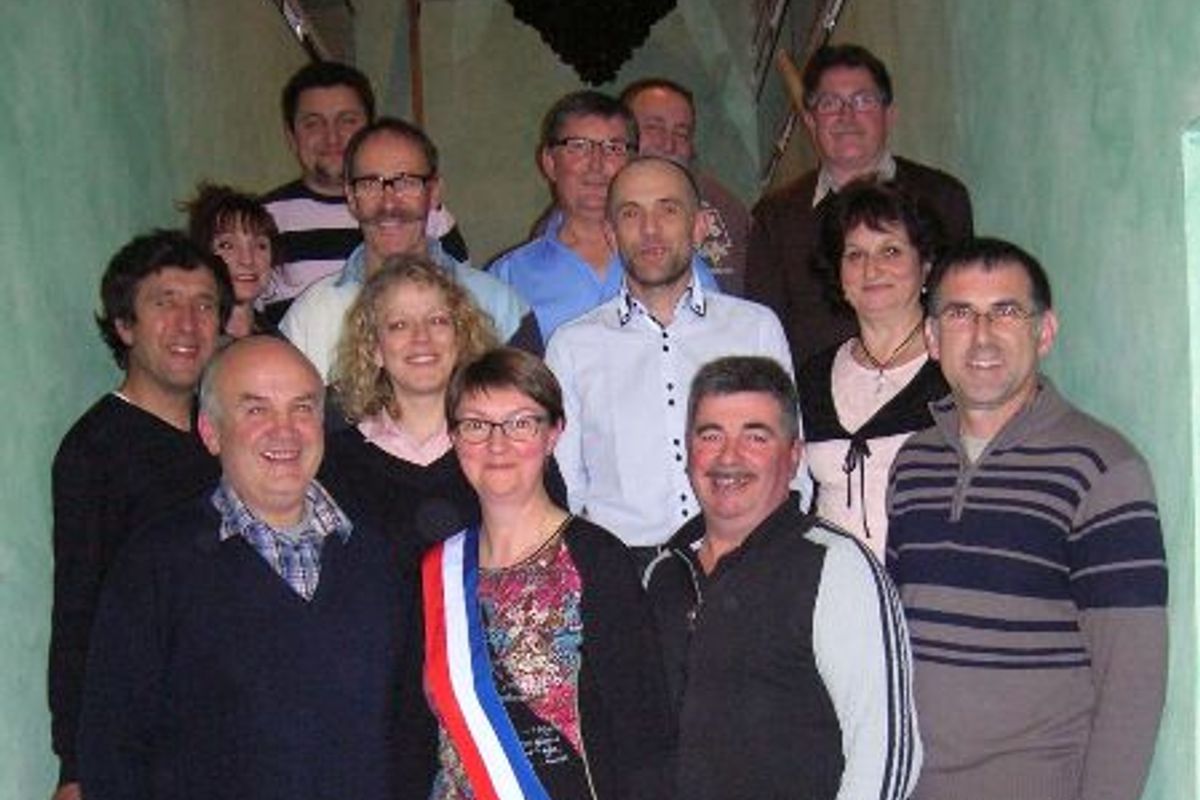 MEYZE. Isabelle Barry réinstallée dans ses fonctions - Le Populaire du ...