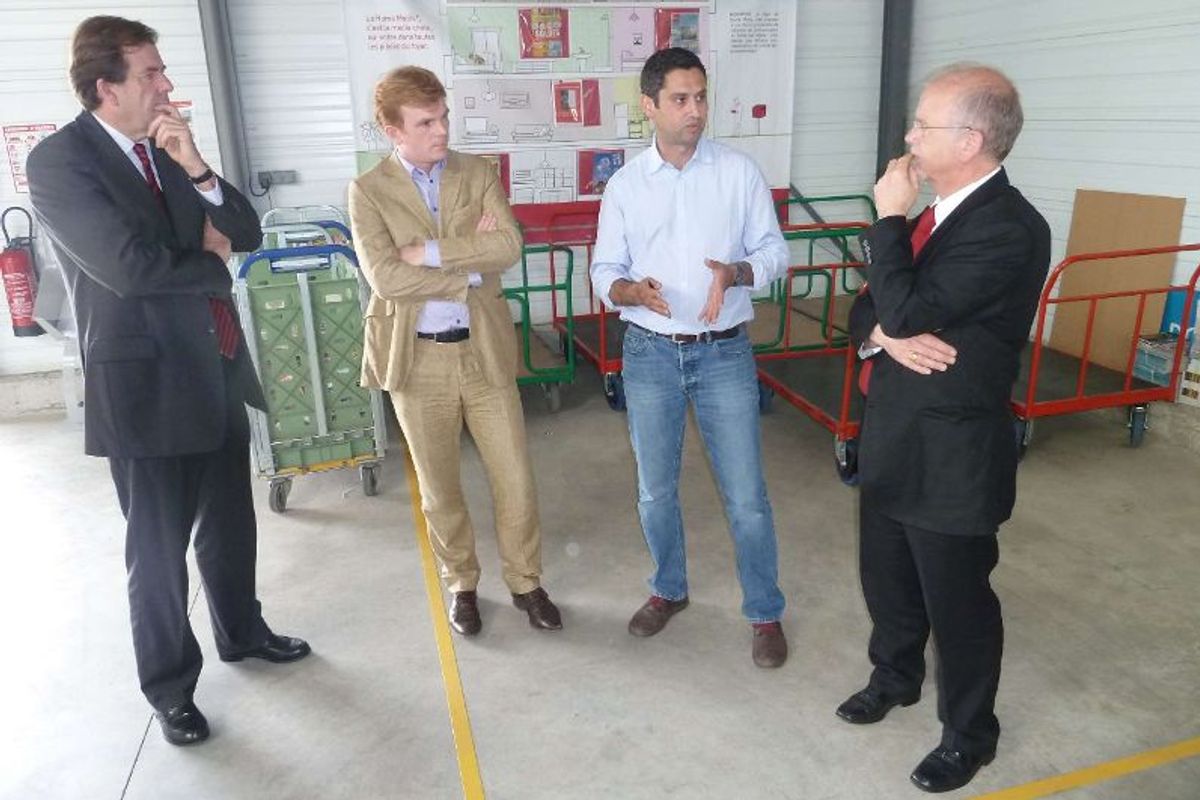 Michel Mrozek, candidat dans la troisième, en visite - Le Berry Républicain