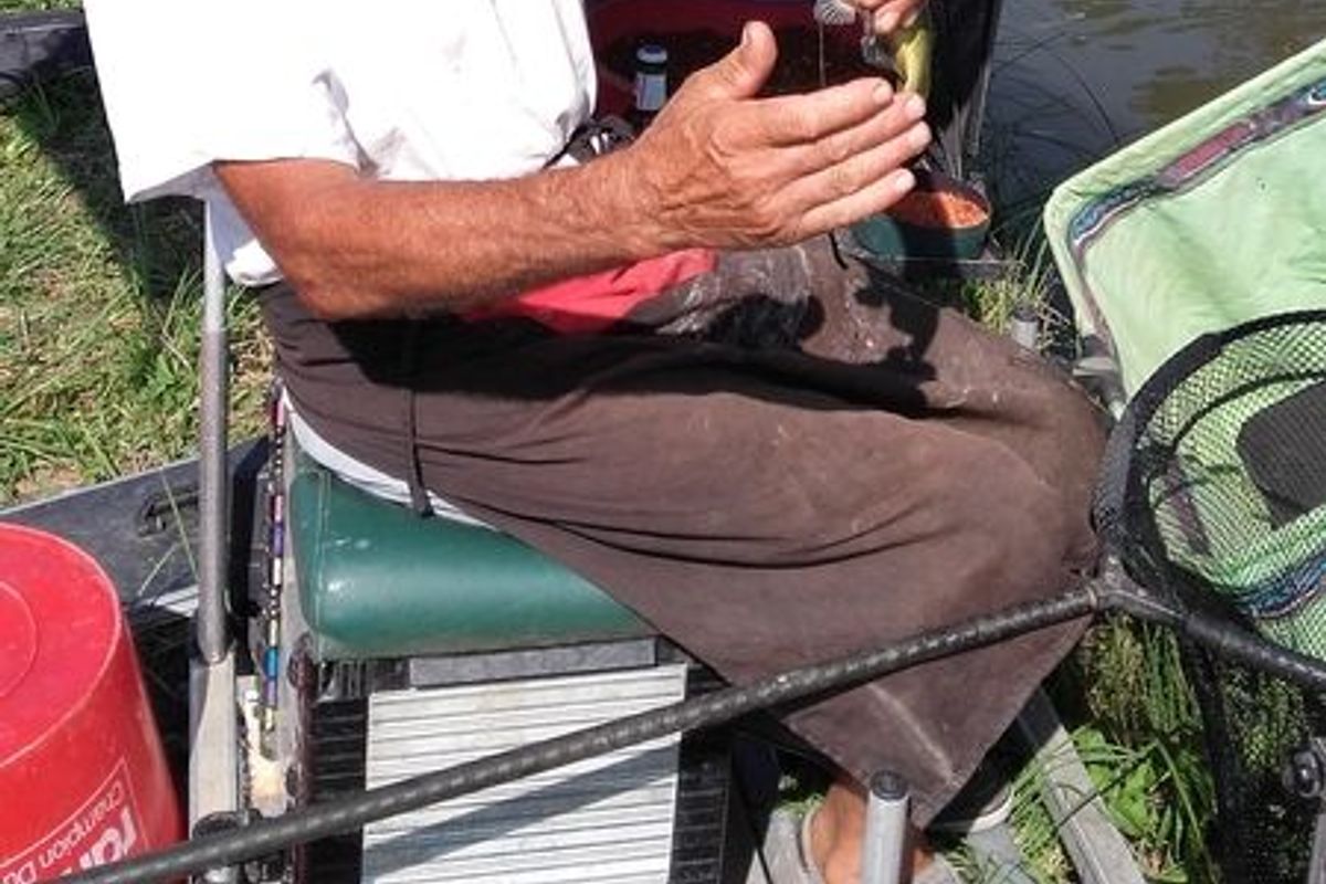 DOMPIERRE SUR BESBRE. Roland Martin remporte le concours de pêche - La ...