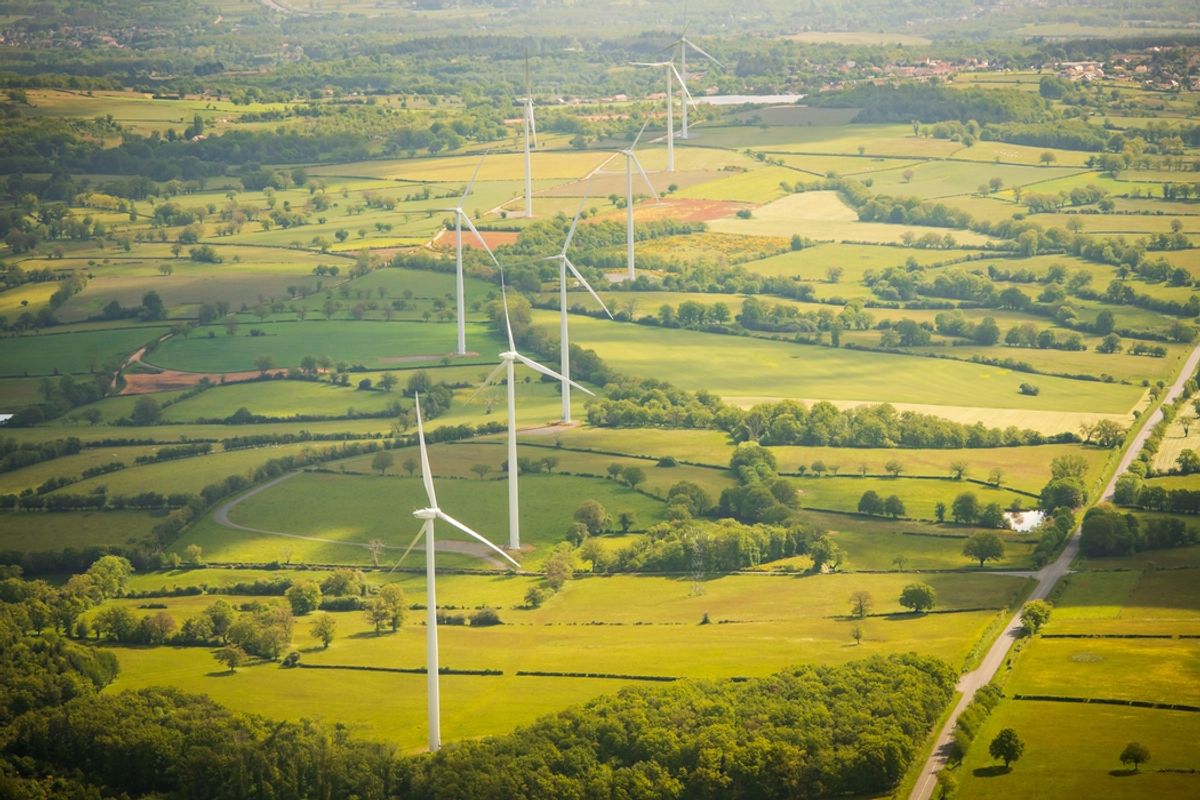 Des habitants et des élus vent debout contre un projet de parc éolien à ...