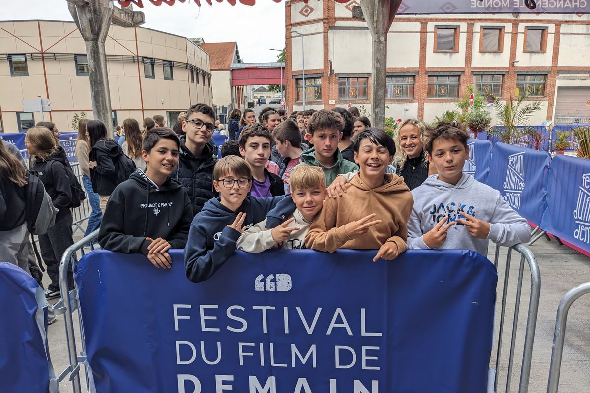 Des élèves invités au Festival du film de demain à Vierzon pour "donner ...