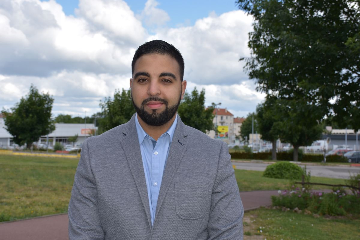 Rachid Aït Ouzzih s'engage aux côtés de Yassin Chaary à Dreux - L’Écho ...