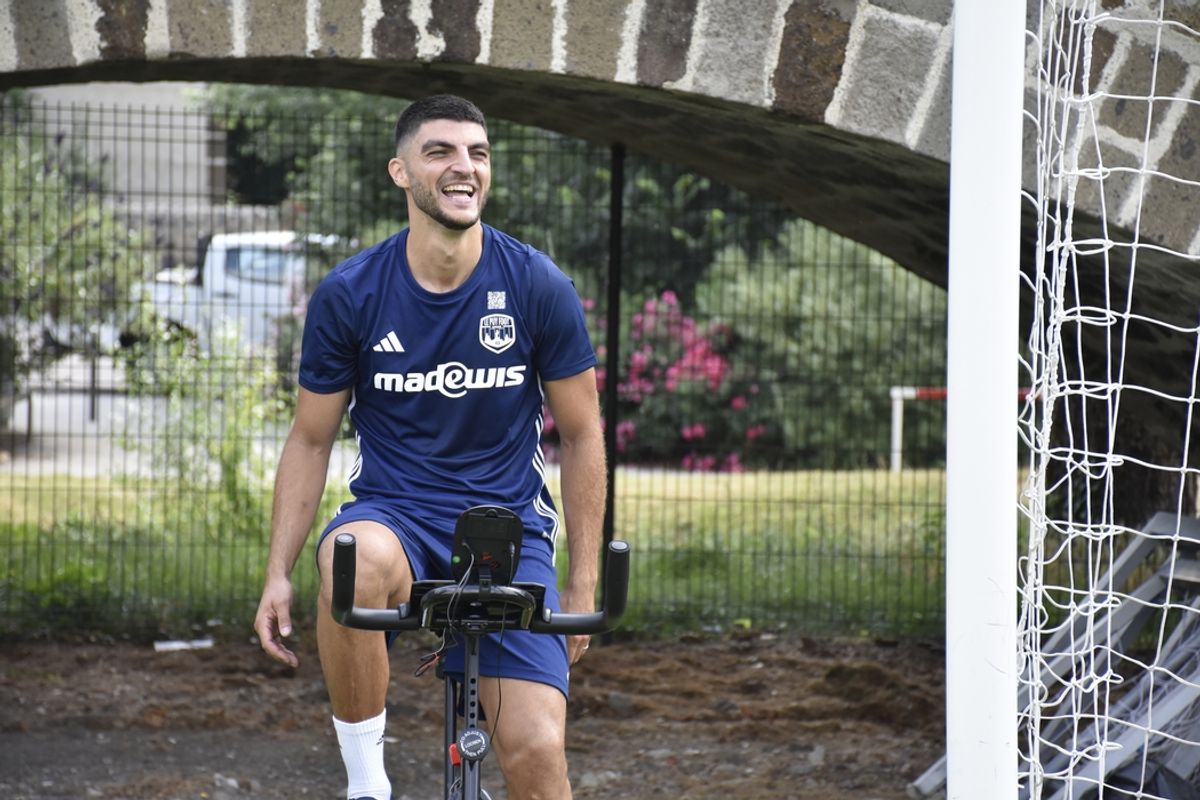 National 2 : Renald Xhemo (Le Puy Foot) : « j’ai même pensé à arrêter ...