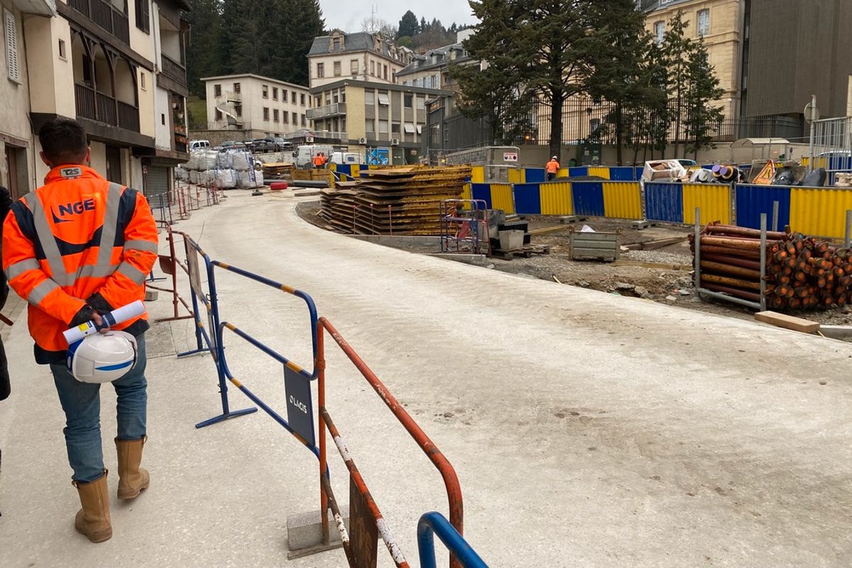 A Tulle, les travaux de la place Maschat et du parvis de la Cité de l ...