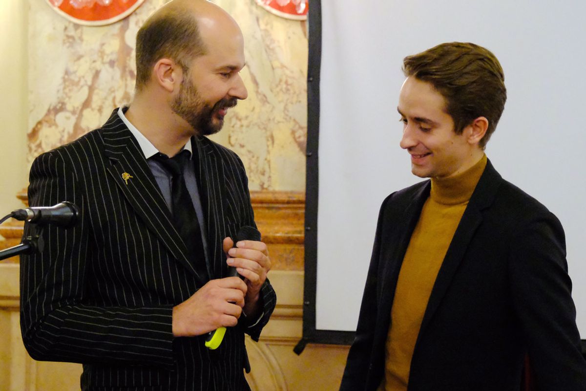 Le troisième Prix littéraire Catherine-de-Médicis a été remis à Simon Berger à Vichy (Allier ...