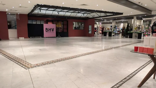 La direction du BHV, à Paris, promet l'arrivée de nouvelles marques ...