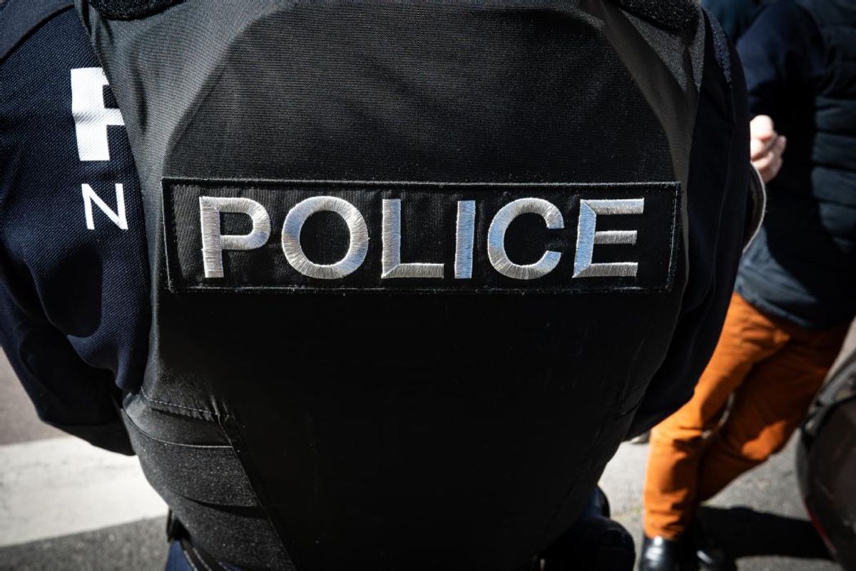 Féminicide : une femme morte après avoir été frappée à coups de hache ... Féminicide : une femme morte après avoir été frappée à coups de hache ...