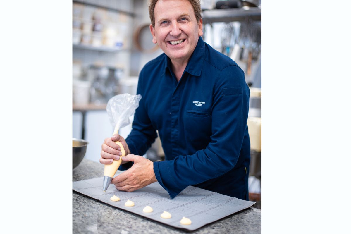 Et si vous goûtiez les gâteaux de Noël du chef pâtissier Christophe ...