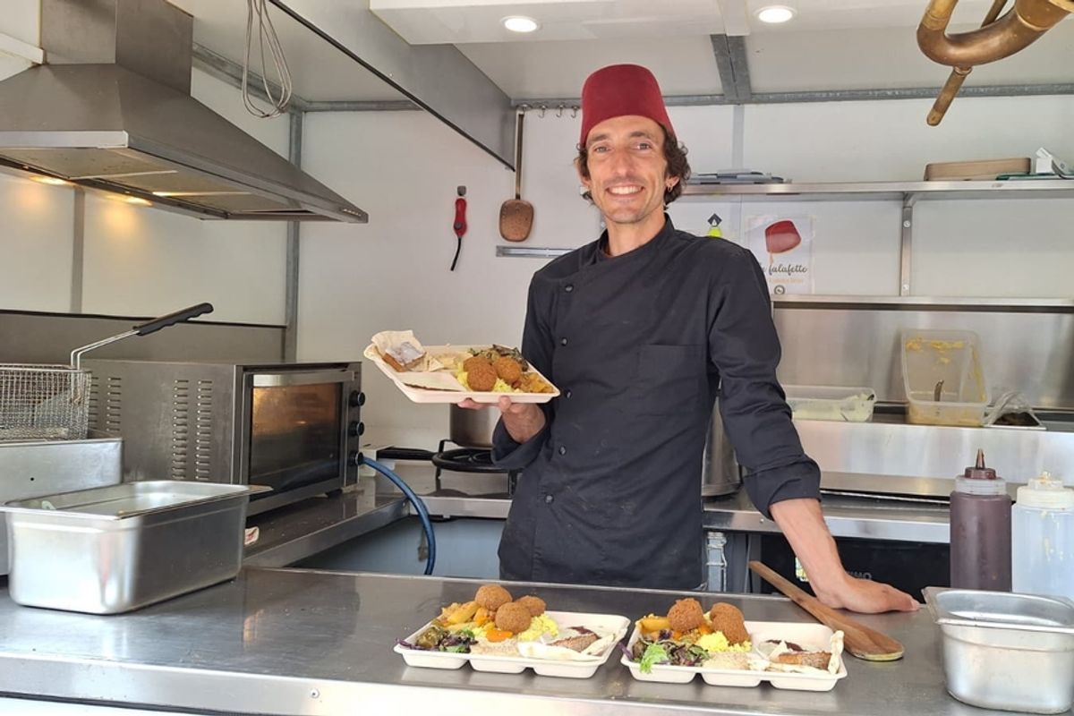 Du « forain aguerri » au professionnel du falafel, Julien Tempère s'est ...