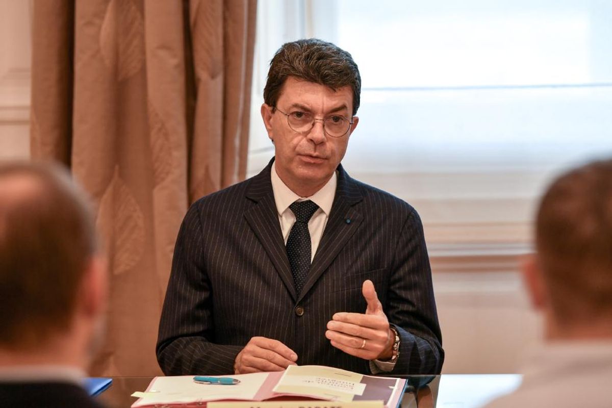 Le préfet du Cher décoré par Laurent Nunez, Jean-Claude Sandrier honoré ...