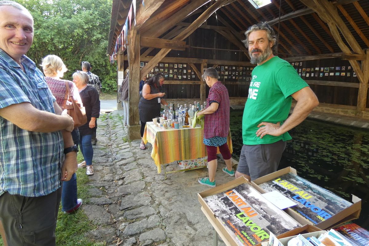 DUN LE PALESTEL. Une exposition venue de la « Terre » entière à découvrir au lavoir de Dunet ...