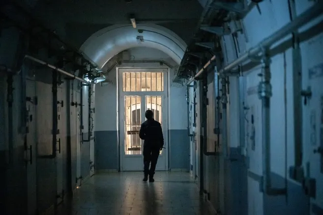Nouveau record pour les prisons françaises : 86.645 détenus en France ...