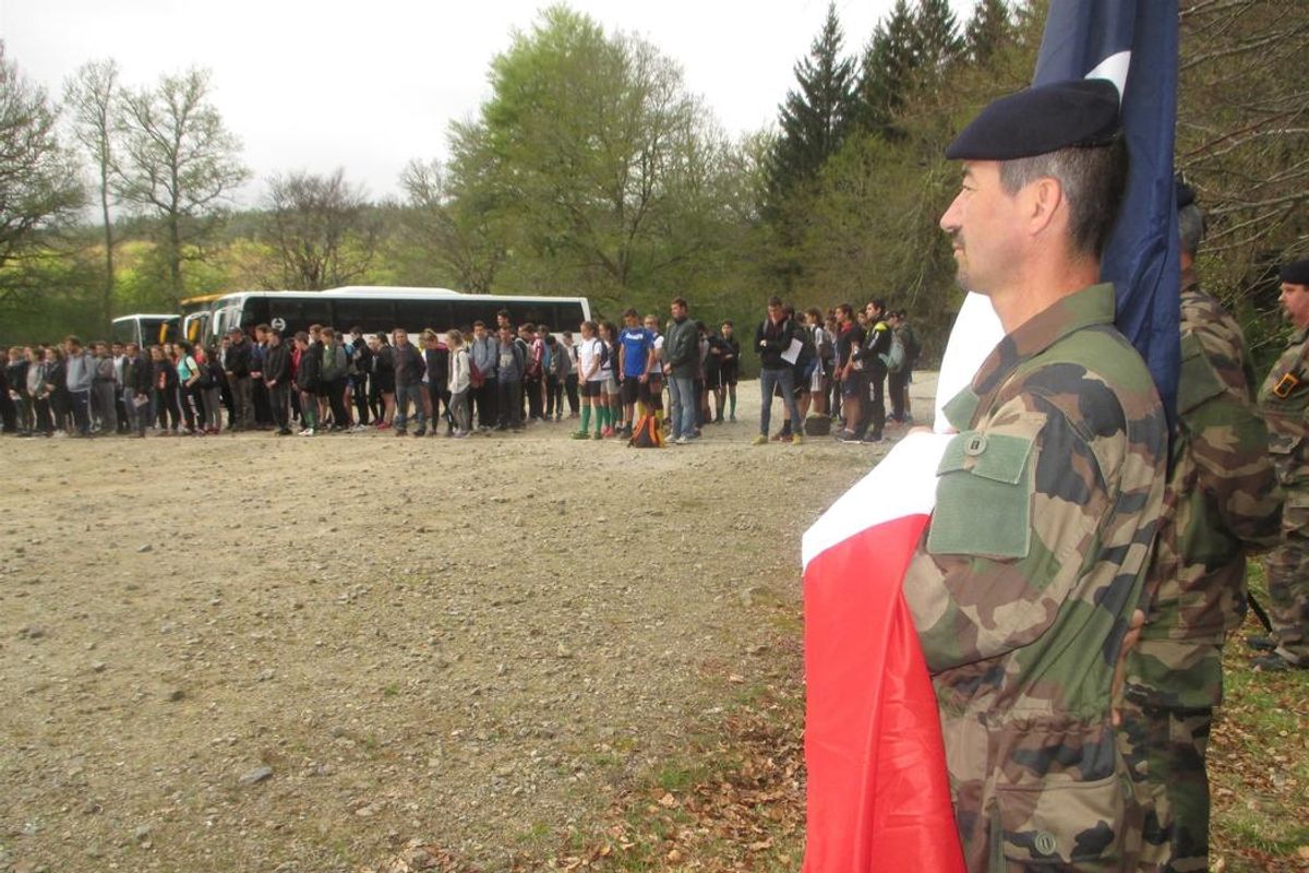 Le camp militaire conforte le lien armée-nation - La Montagne