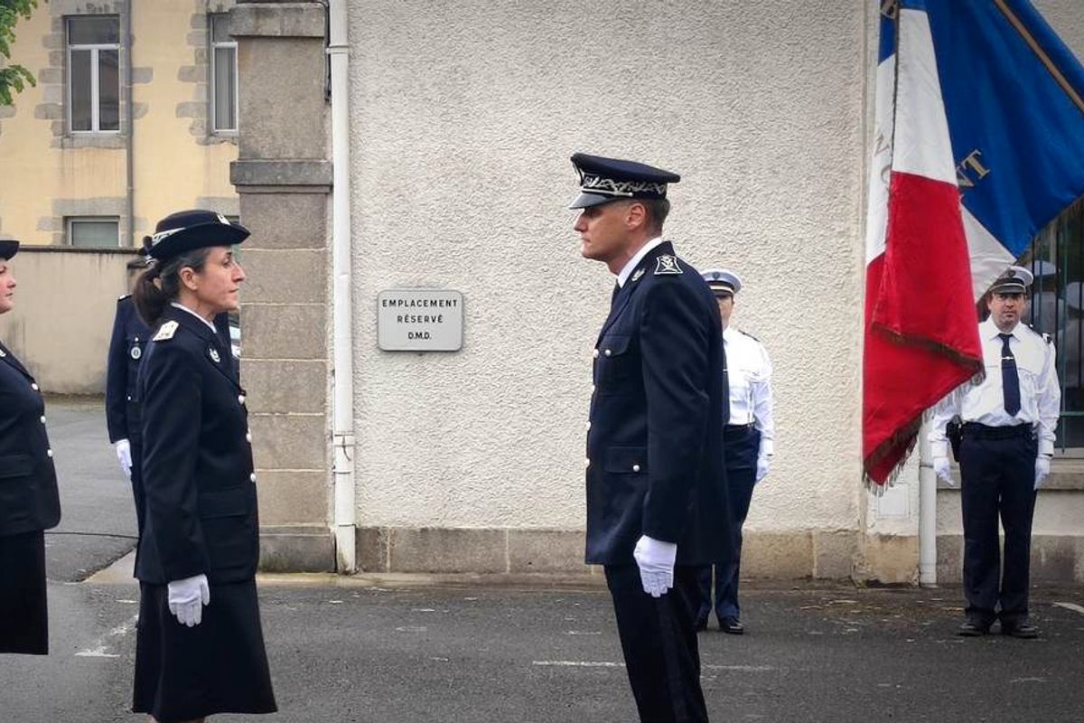 Le commissaire Xavier Badier a pris ses fonctions officielles à Guéret ...