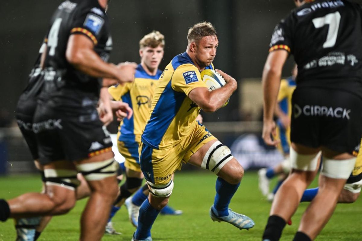 Jason Fraser, troisième ligne de l'USON Nevers, va tenter de se ...