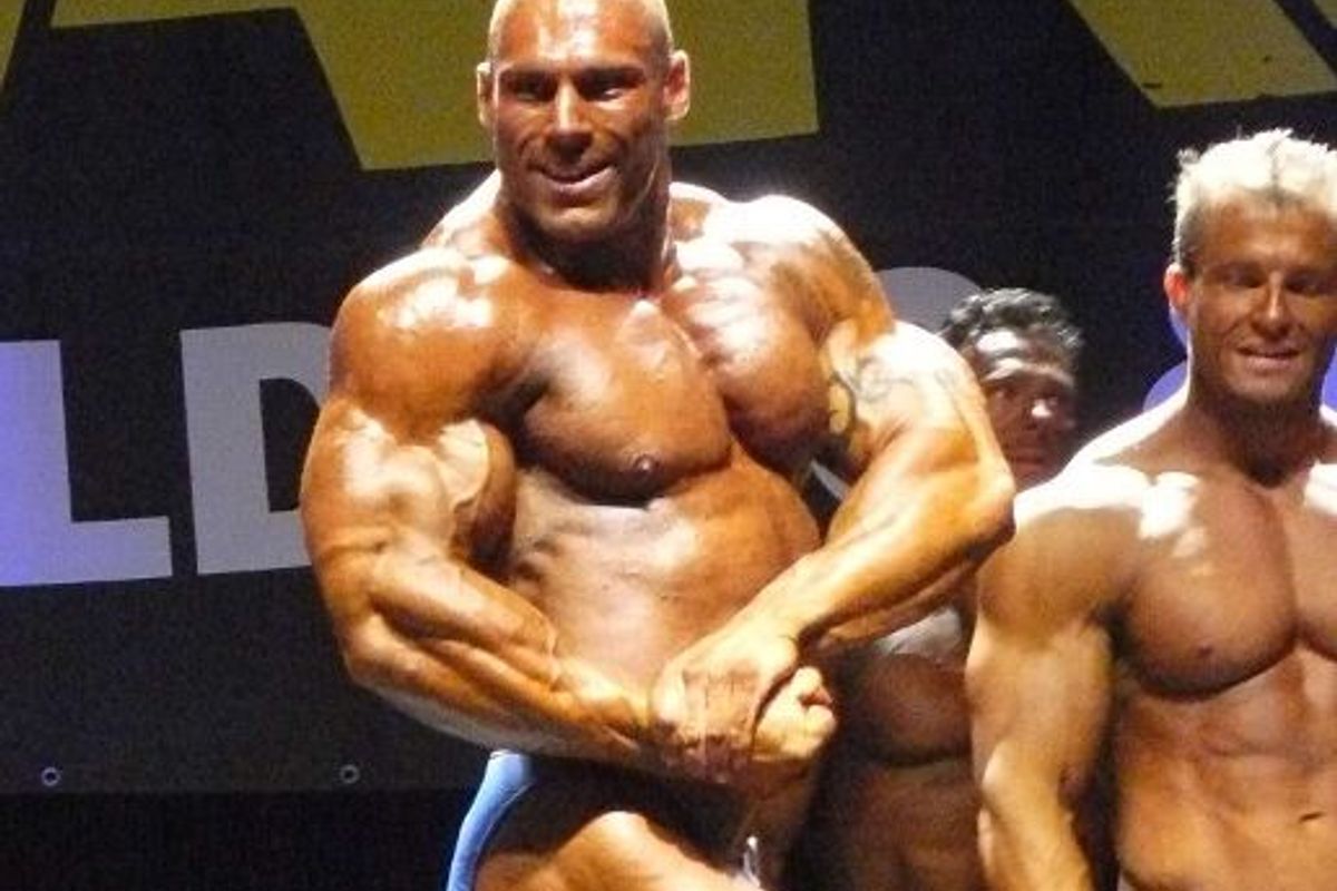 Champion de France en body-building et en strongman - La Montagne