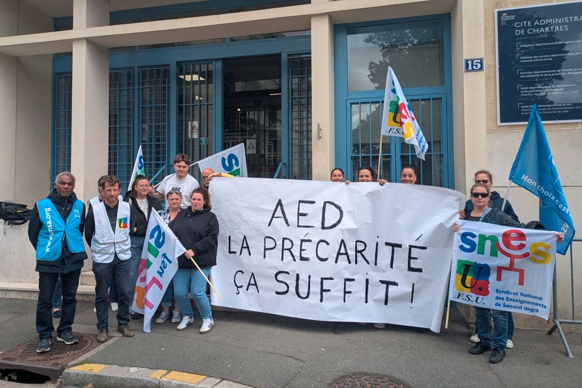 "On travaille 41 h 20 par semaine à temps plein pour un SMIC" : des ...