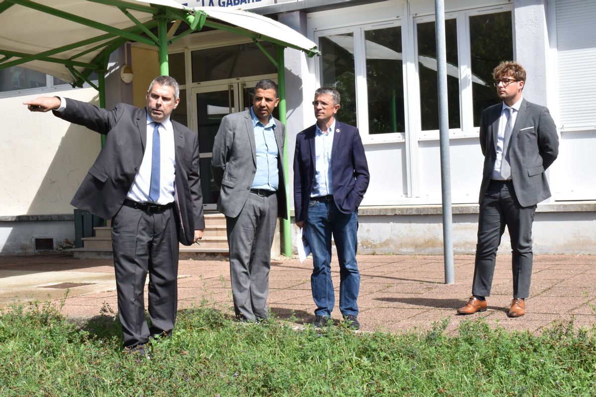 Le lycée Pierre-Gilles-de-Gennes de Cosne-sur-Loire a notamment en ...