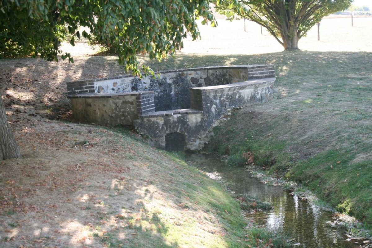 La fontaine Saint-Léger a retrouvé son aspect passé - L'Yonne Républicaine