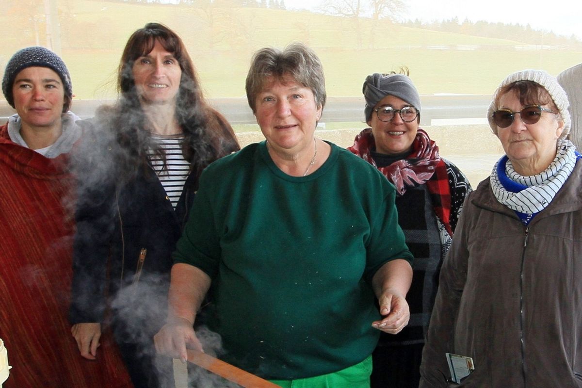 CHARD. Au bistrot de Chard, on refait le monde - La Montagne