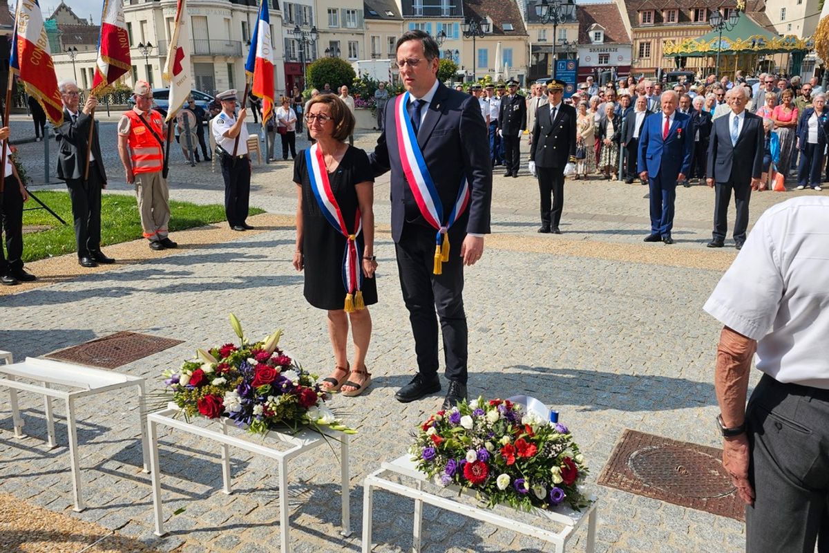 Hommage à Olivier Marleix lors de la cérémonie du 14-Juillet à Dreux - L’Écho Républicain
