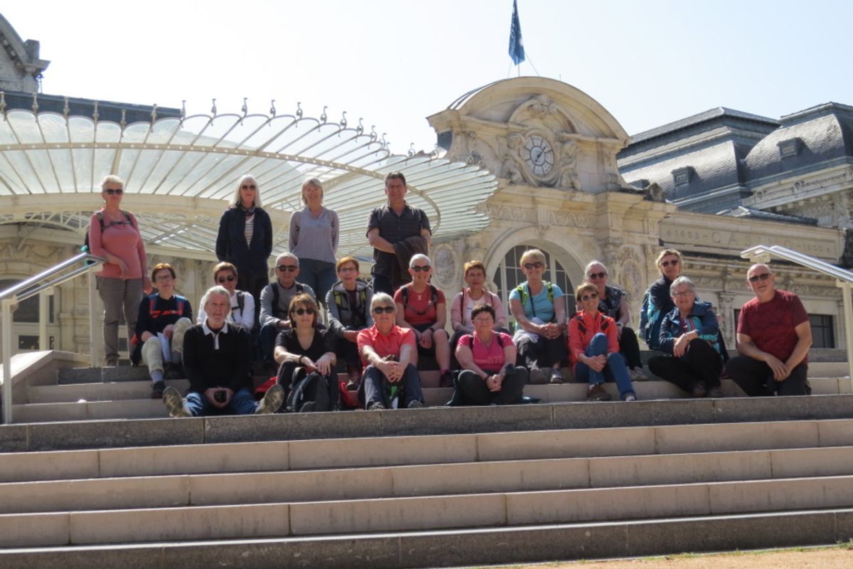 AMBERT. Amberando en visite à Vichy - La Montagne