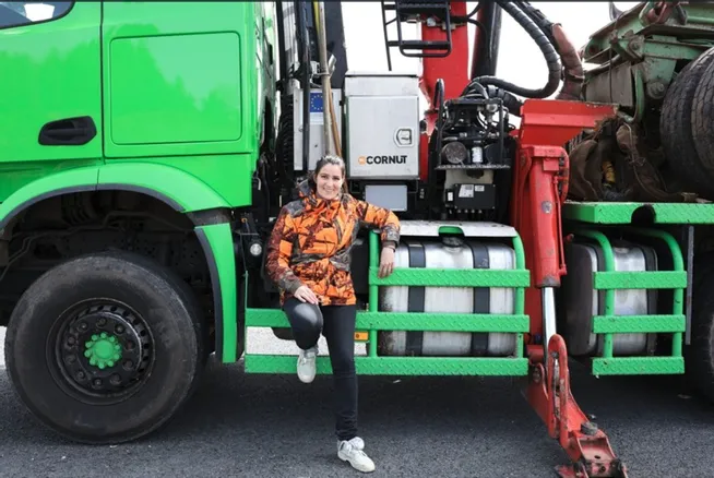 Cette conductrice de grumier de Haute-Loire à l'honneur, ce jeudi soir ...