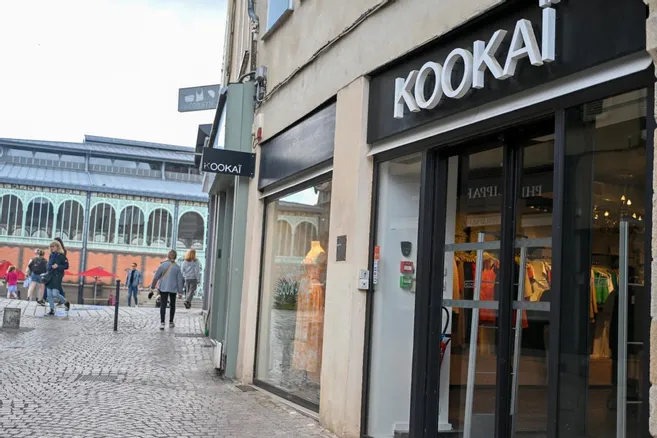 La marque de prêt-à-porter Kookaï partiellement reprise par Antonelle ...