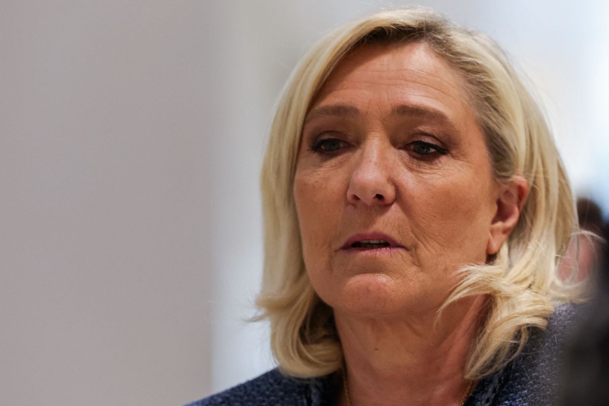 Marine Le Pen, Nicolas Sarkozy, DZ Mafia, femme tuée par un chien ...