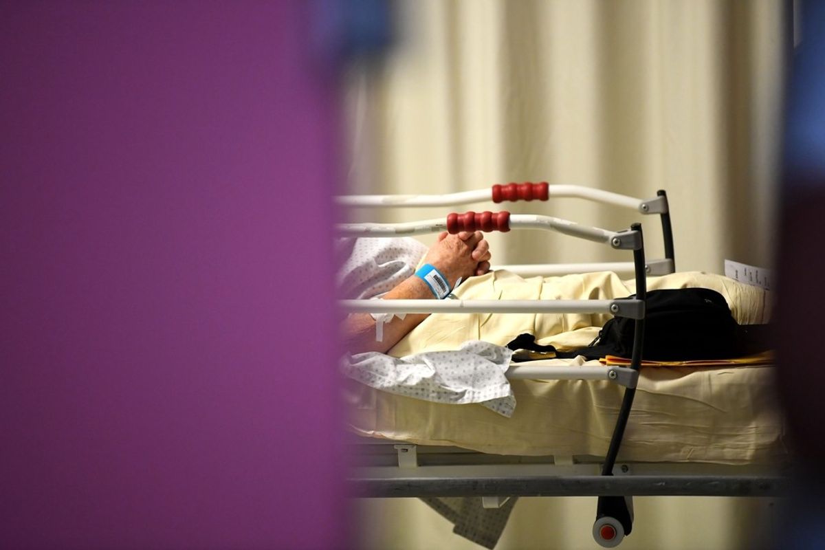 “Une intervention divine” : Didier est déclaré mort après une dialyse ...