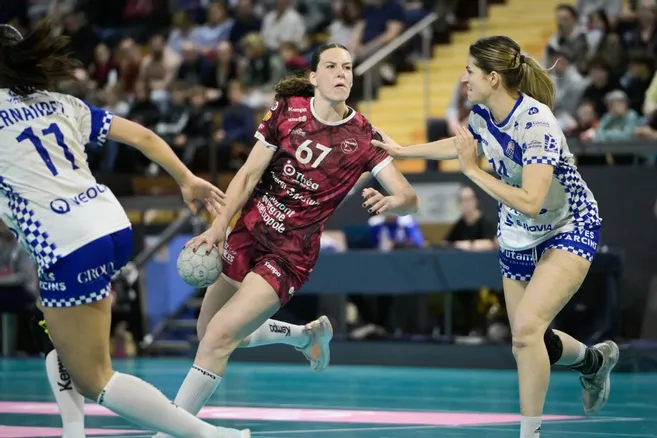 Handball : le HBCAM 63 s'incline à Rennes mais reste leader - La Montagne