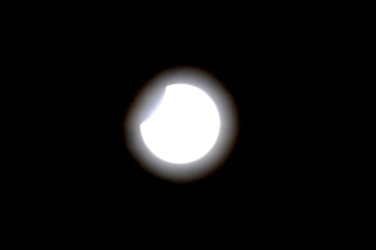 L'éclipse partielle de Soleil photographiée depuis Clermont-Ferrand ...