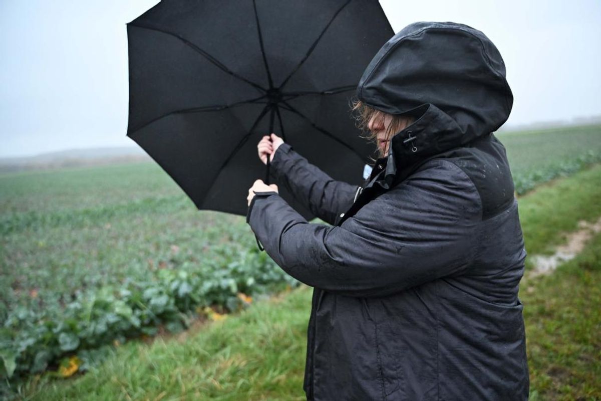 Vent violent : trois départements placés en vigilance orange ce lundi ...