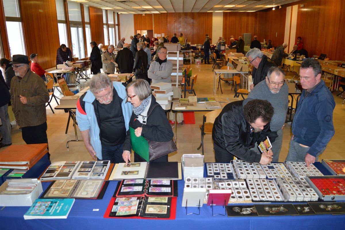NEVERS. La bourse multicollections fait son retour, dimanche - Le Journal du Centre
