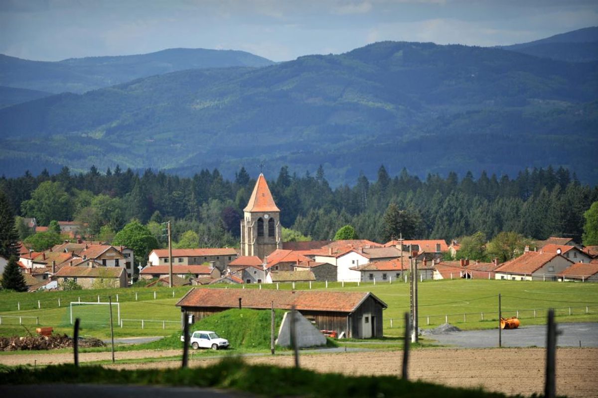 Jacques Pouget, le maire de Bertignat (Puy-de-Dôme), se représente aux ...