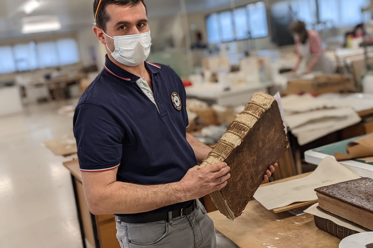 Fleuron de l'excellence corrézienne, l'entreprise La Reliure du ...