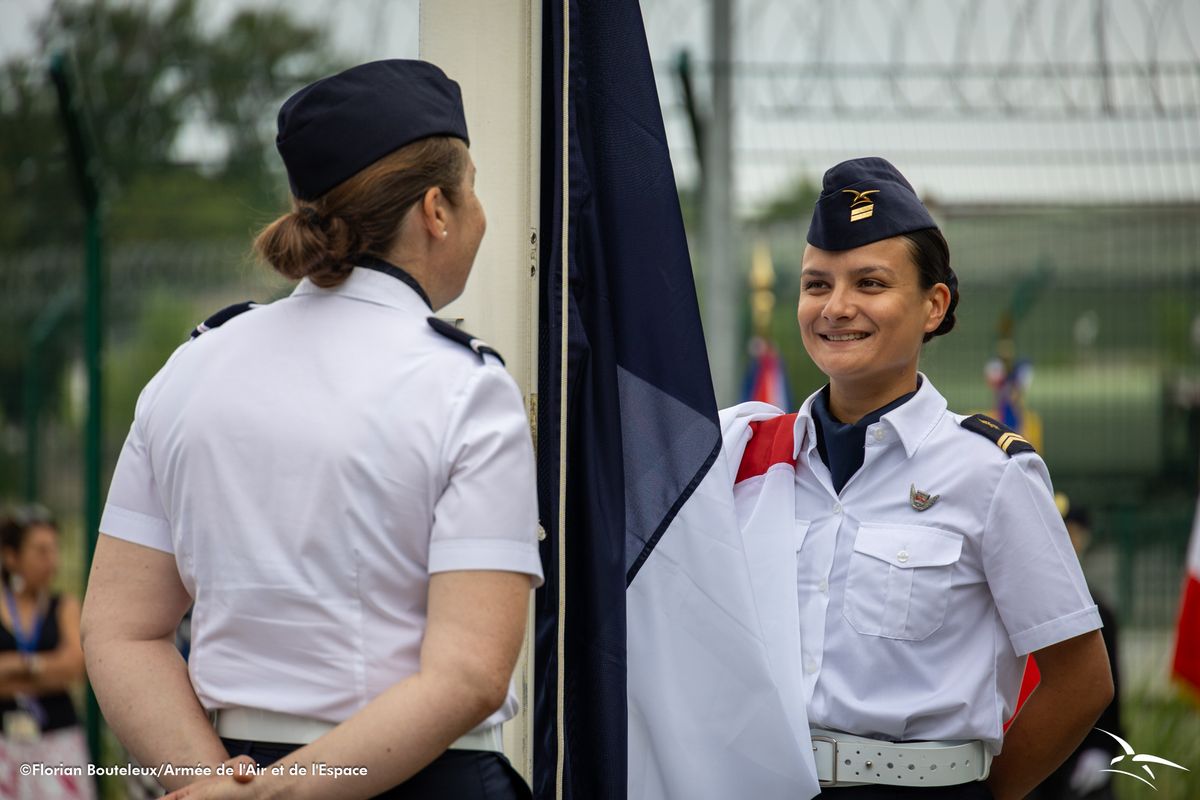 Un hommage à Maryse Bastié à la base aérienne de Bordeaux-Mérignac - Le Populaire du Centre