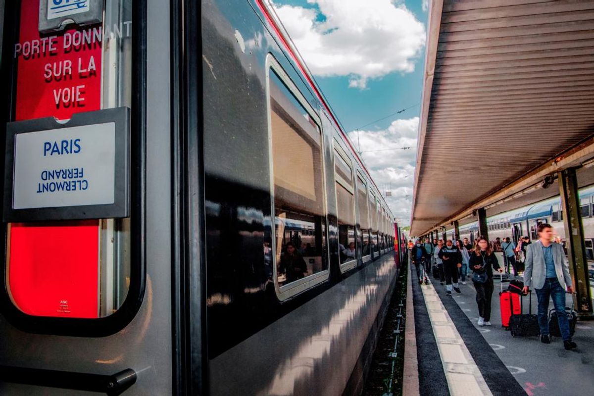 La SNCF a réalisé un bénéfice record de 2,2 milliards d'euros en 2022 - La Montagne