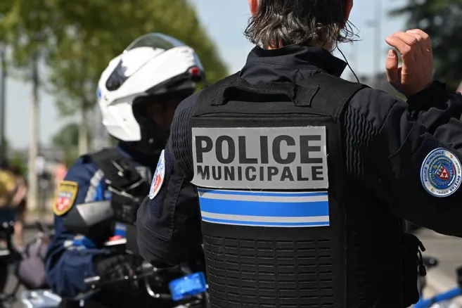 Débouté par le tribunal administratif, l'ancien chef de la police ...