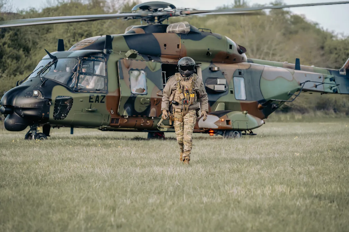 Pour ses 10 ans, la 4e Brigade d'aérocombat de Clermont-Ferrand va se ...