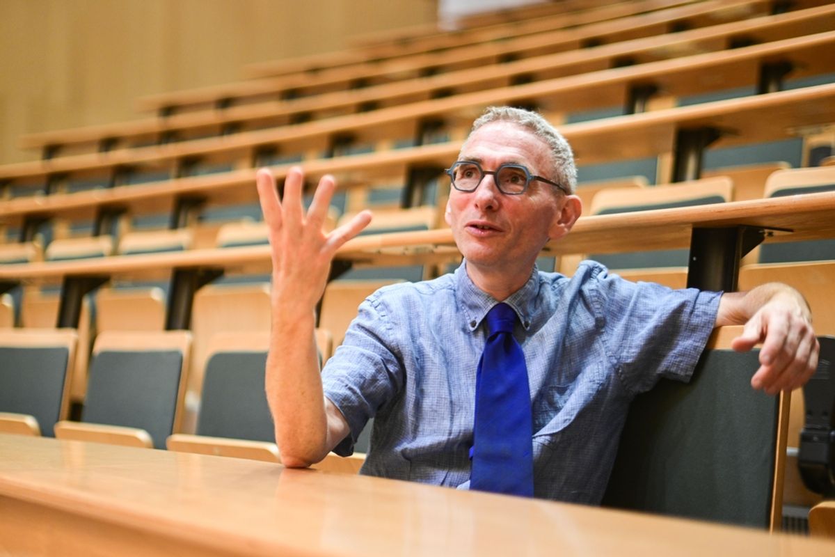 Président de l’Université Clermont Auvergne, Mathias Bernard alerte ...