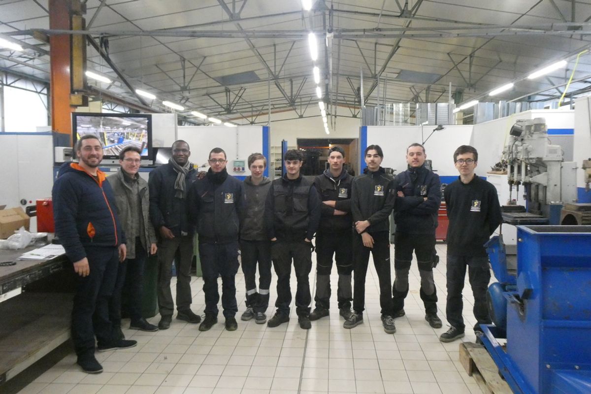 Des débouchés existent dans l’industrie, exemple à Cosne-sur-Loire - Le ...