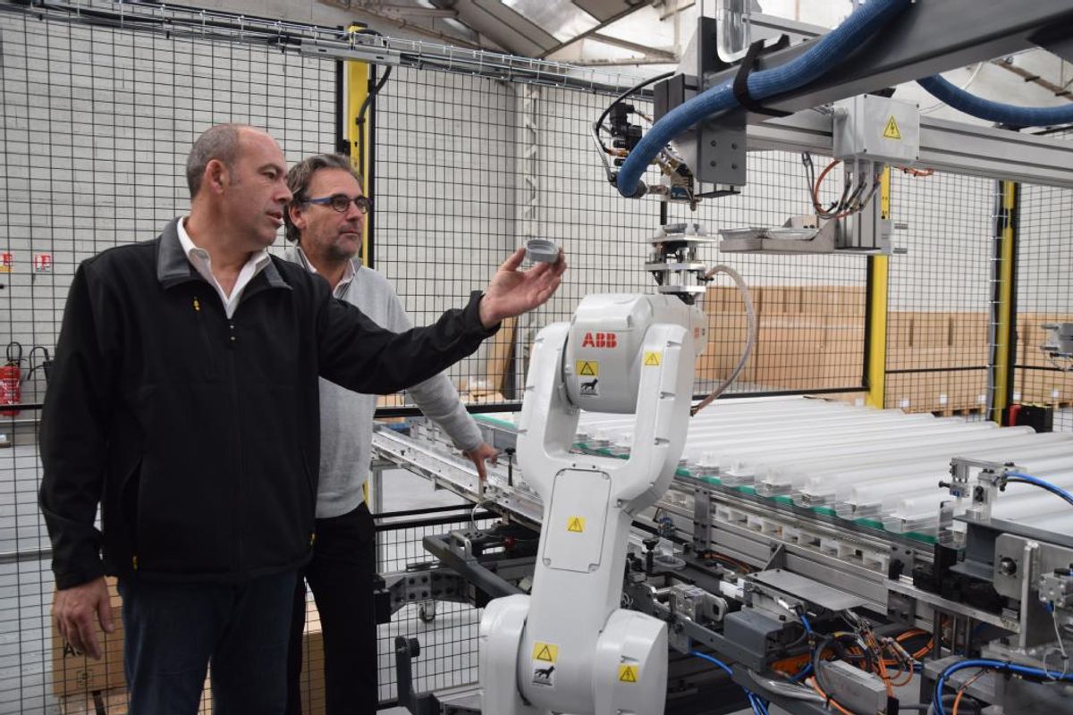 Finatech entreprise fabrique des luminaires à Riom au prix du made in ...