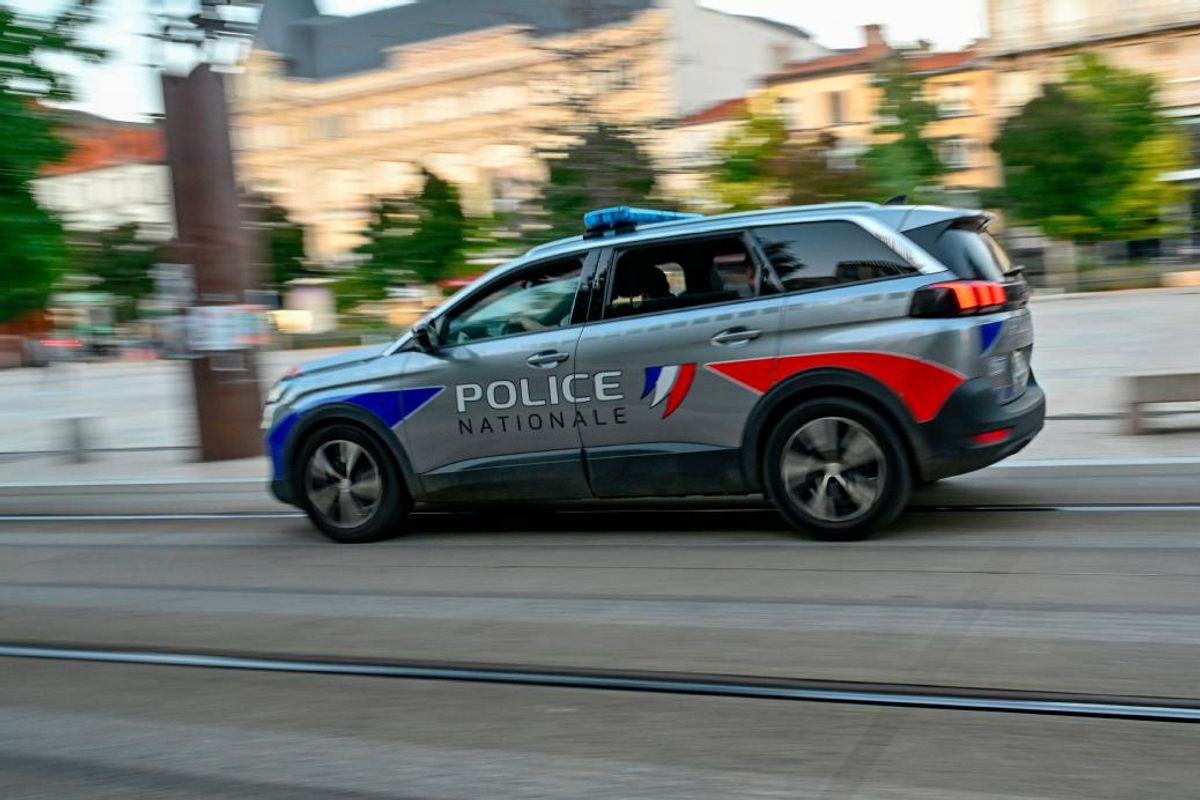 Alcoolisé et en sens interdit, l'automobiliste se retrouve nez à nez ...