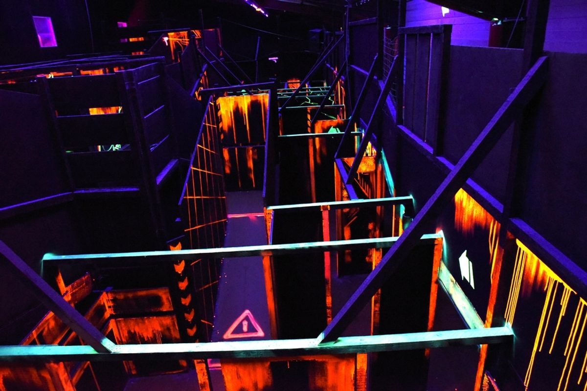 Laser Quest 45, un immense labyrinthe pour s'essayer au laser game, à Orléans - La République du ...