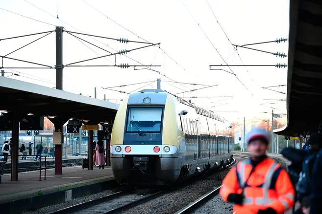 La révolution du rail est en marche en Bourgogne-Franche-Comté où la ...