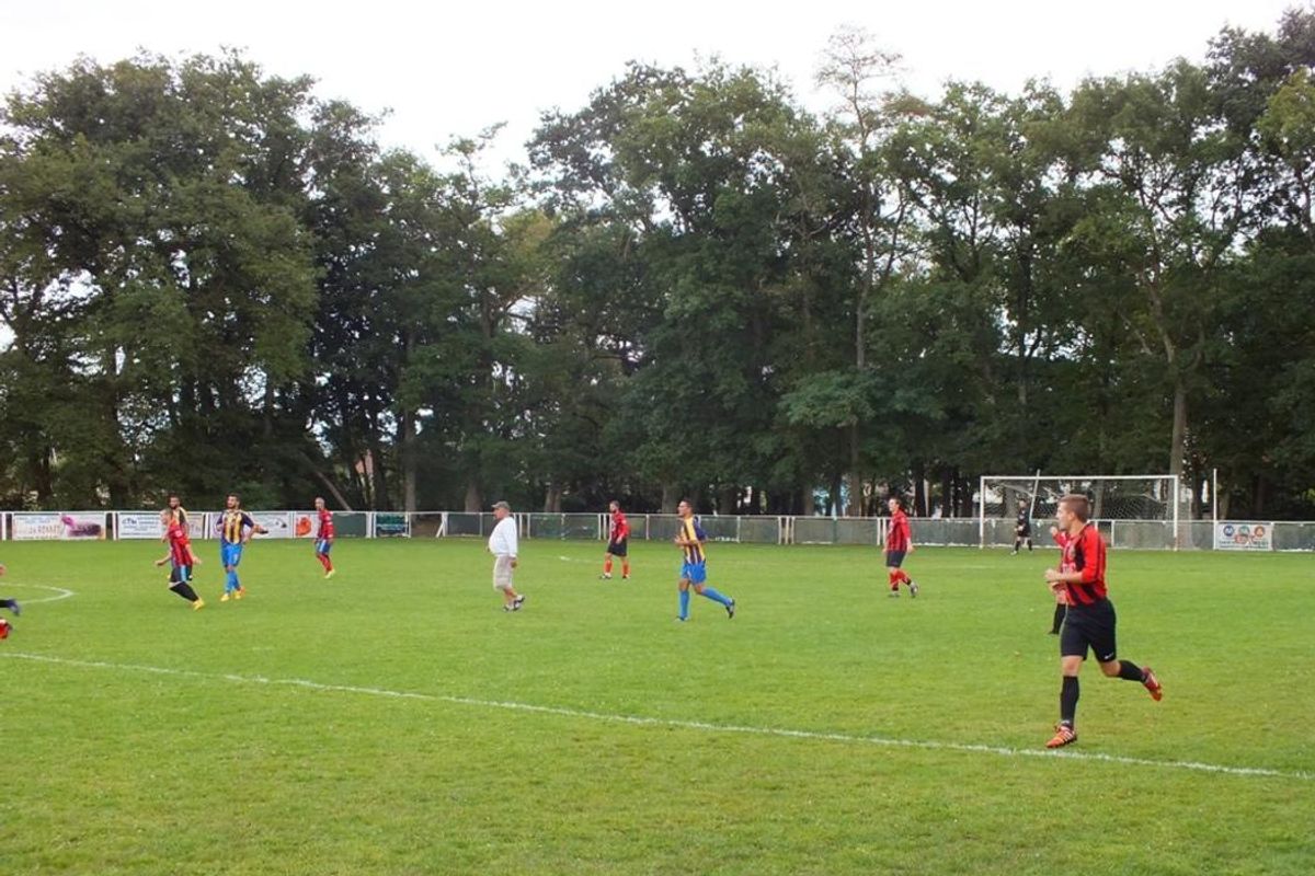 Nevers Foot remporte le tournoi Zanotte - Le Berry Républicain