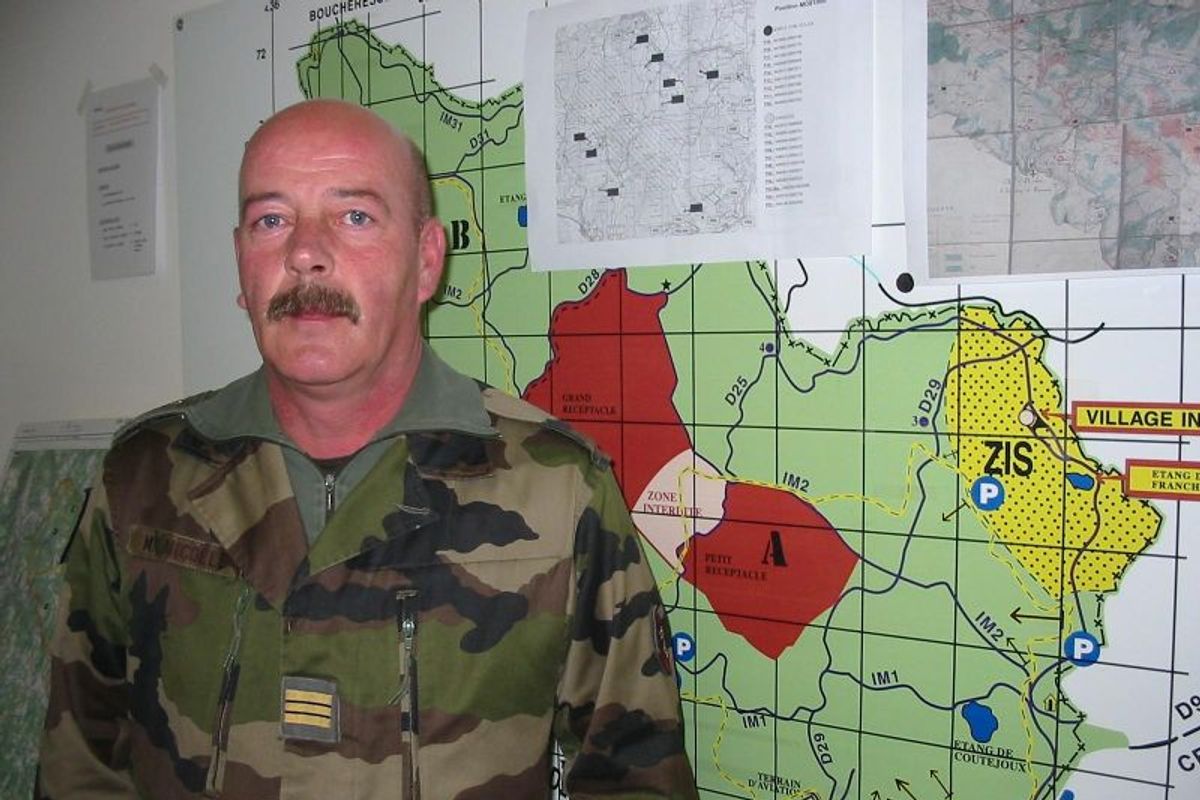 Camp militaire : 25 champs de tirs, toutes armes de l’infanterie, sont ...
