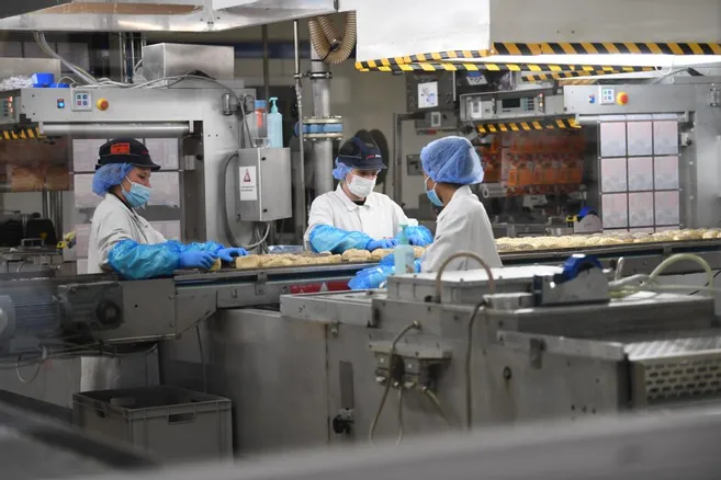 Jacquet Brossard et ses crêpes fourrées à la conquête du marché ...