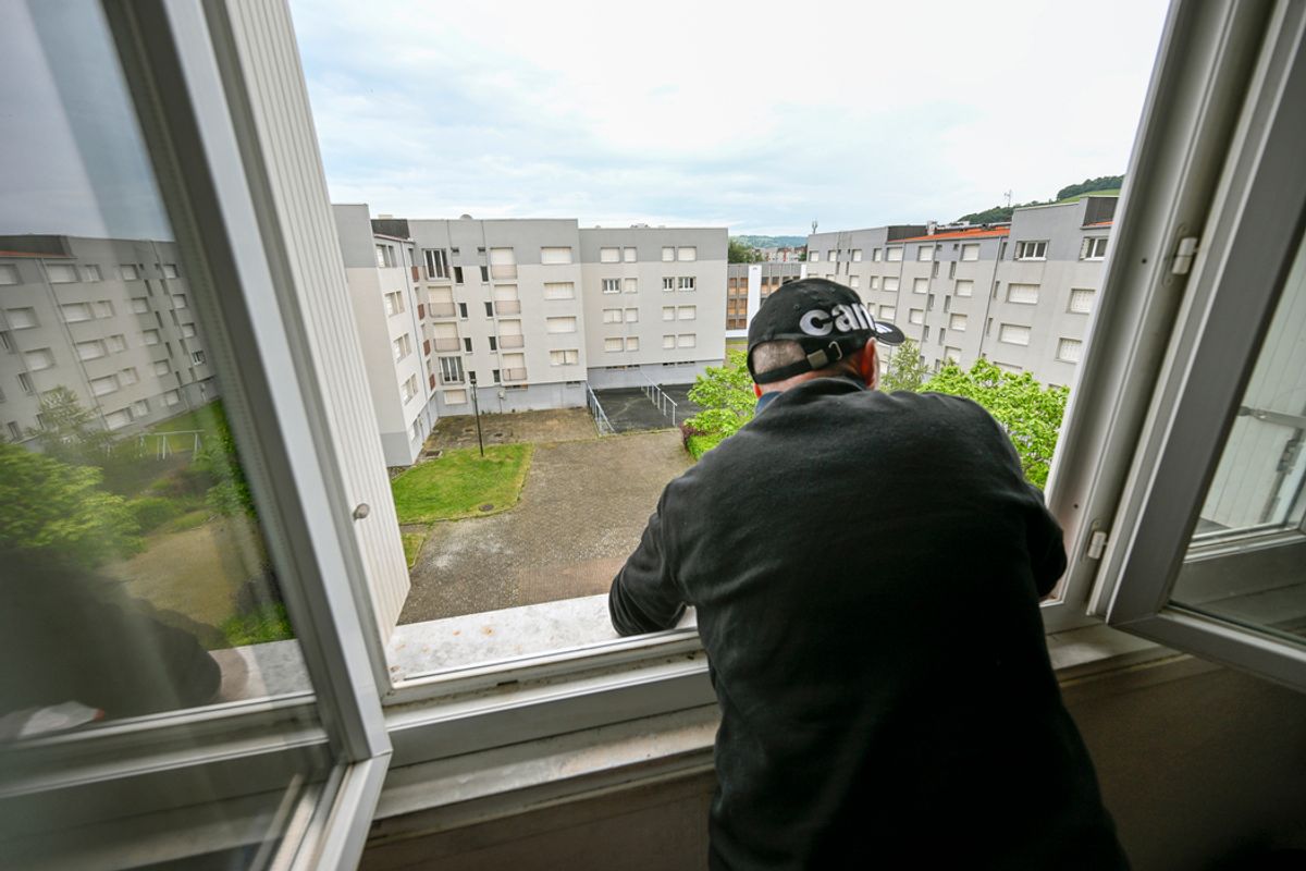 À Aurillac, la cité Clemenceau vidée de ses habitants avant la ...